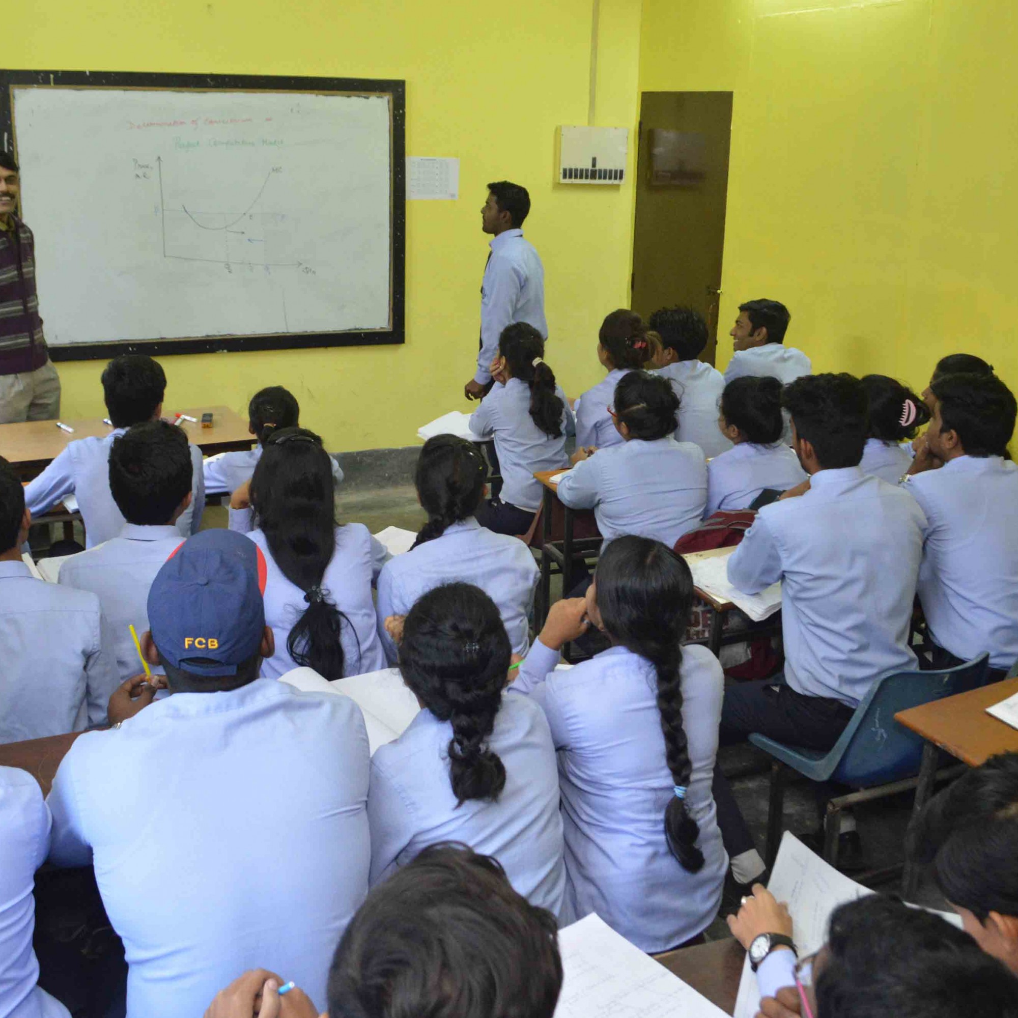 Get Admission to the Top Engineering College | SRMSCET Bareilly - AdTrack